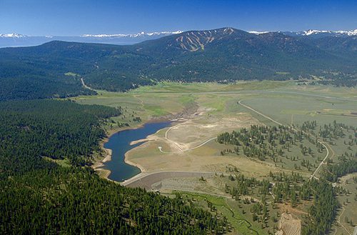 Martis Reservoir Lake Tahoe - Fishing & Scenic Spot